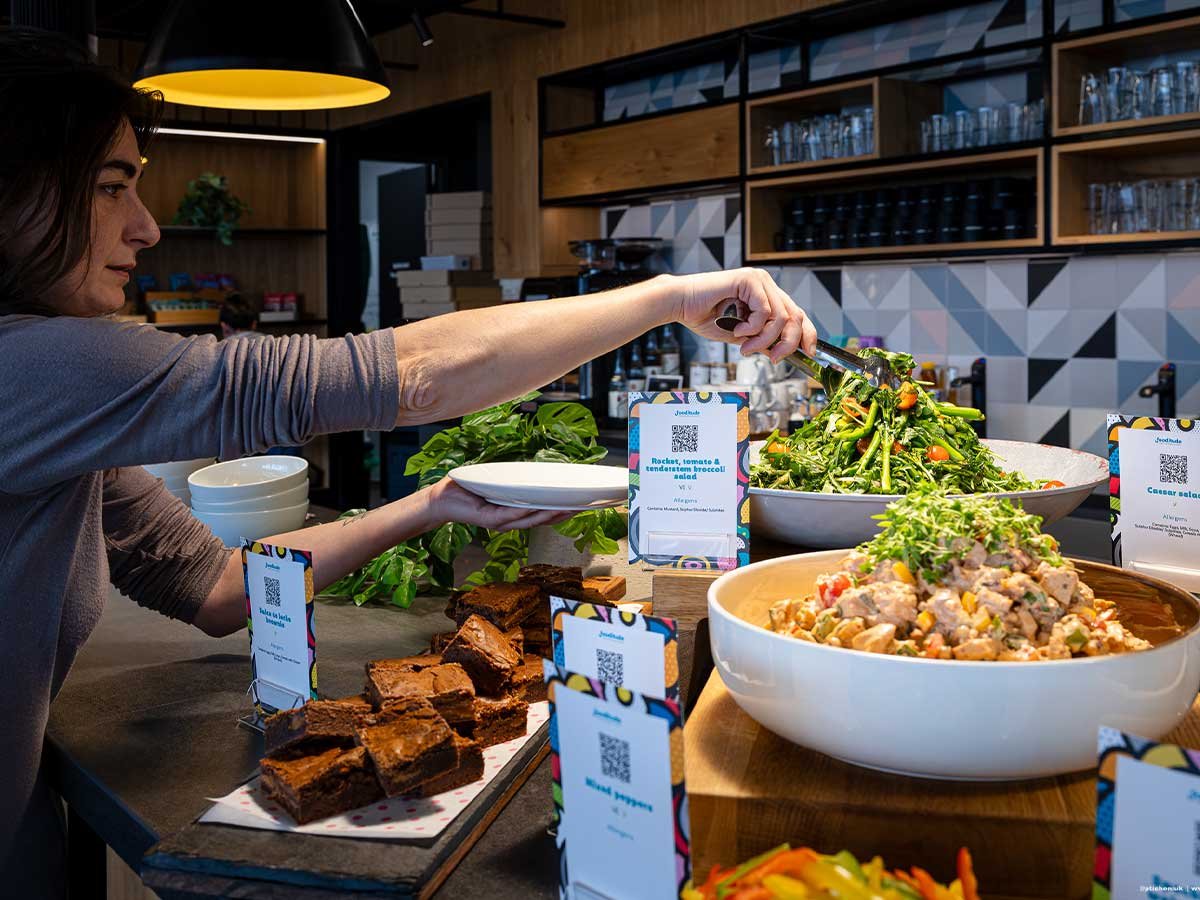 The Future of Office Catering: How The Free Food Model Has Evolved